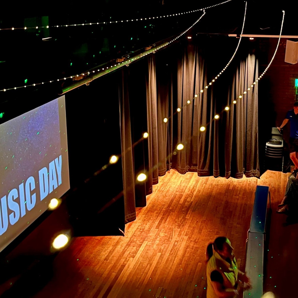 Finham Park School - 'The Finham Rainstorm'