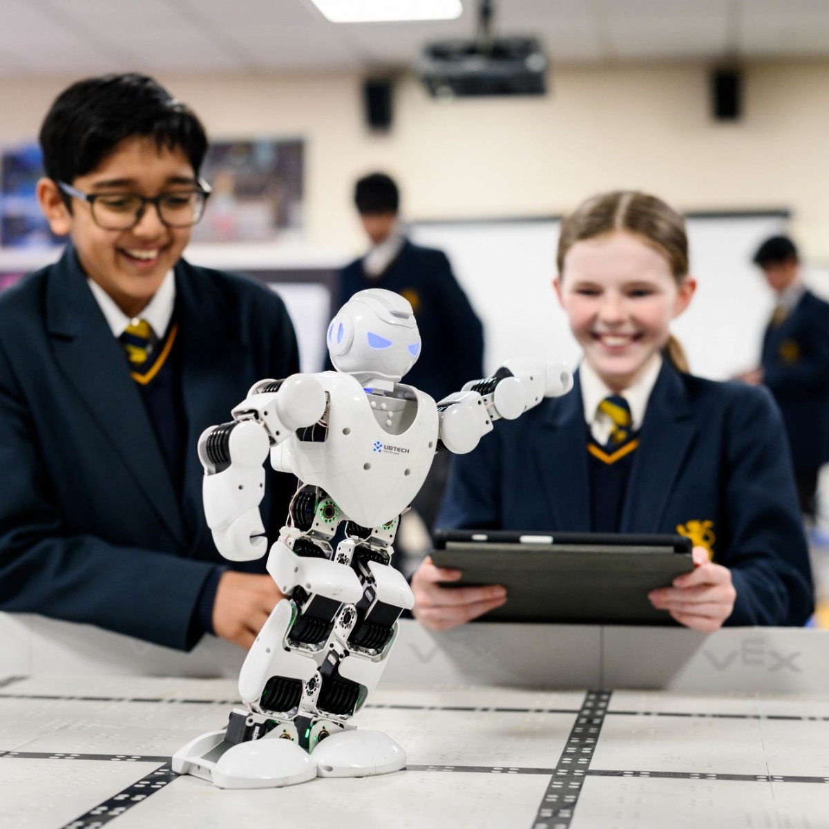 Finham Park School - OPEN EVENING at Finham Park School